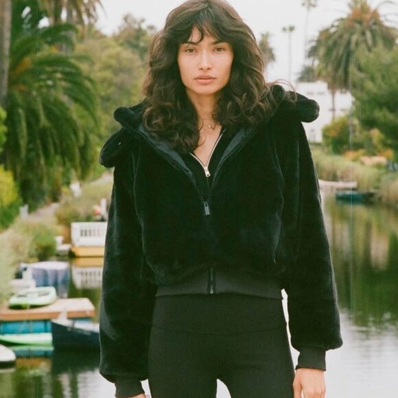 ALO Yoga | Jackets & Coats | Alo Yoga Faux Fur Foxy Jacket | Poshmark